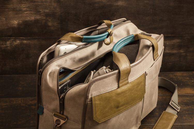 Golla ROAD Cabin Bag G1571 16 Väri: Gray Sisus: sininen - Digipiste.fi